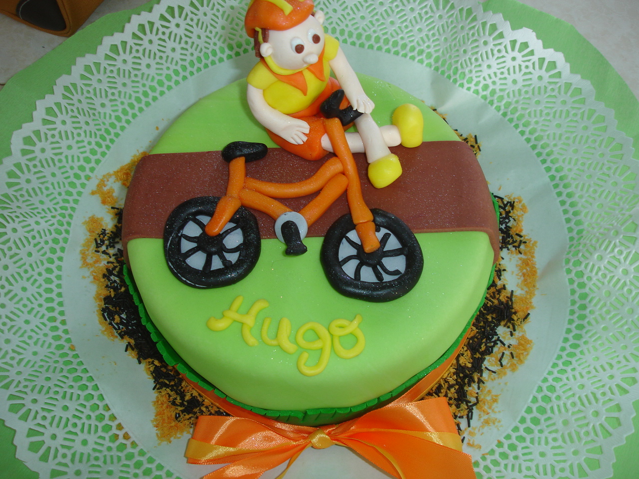 Bolos Mil Ideias: Parabéns Hugo...