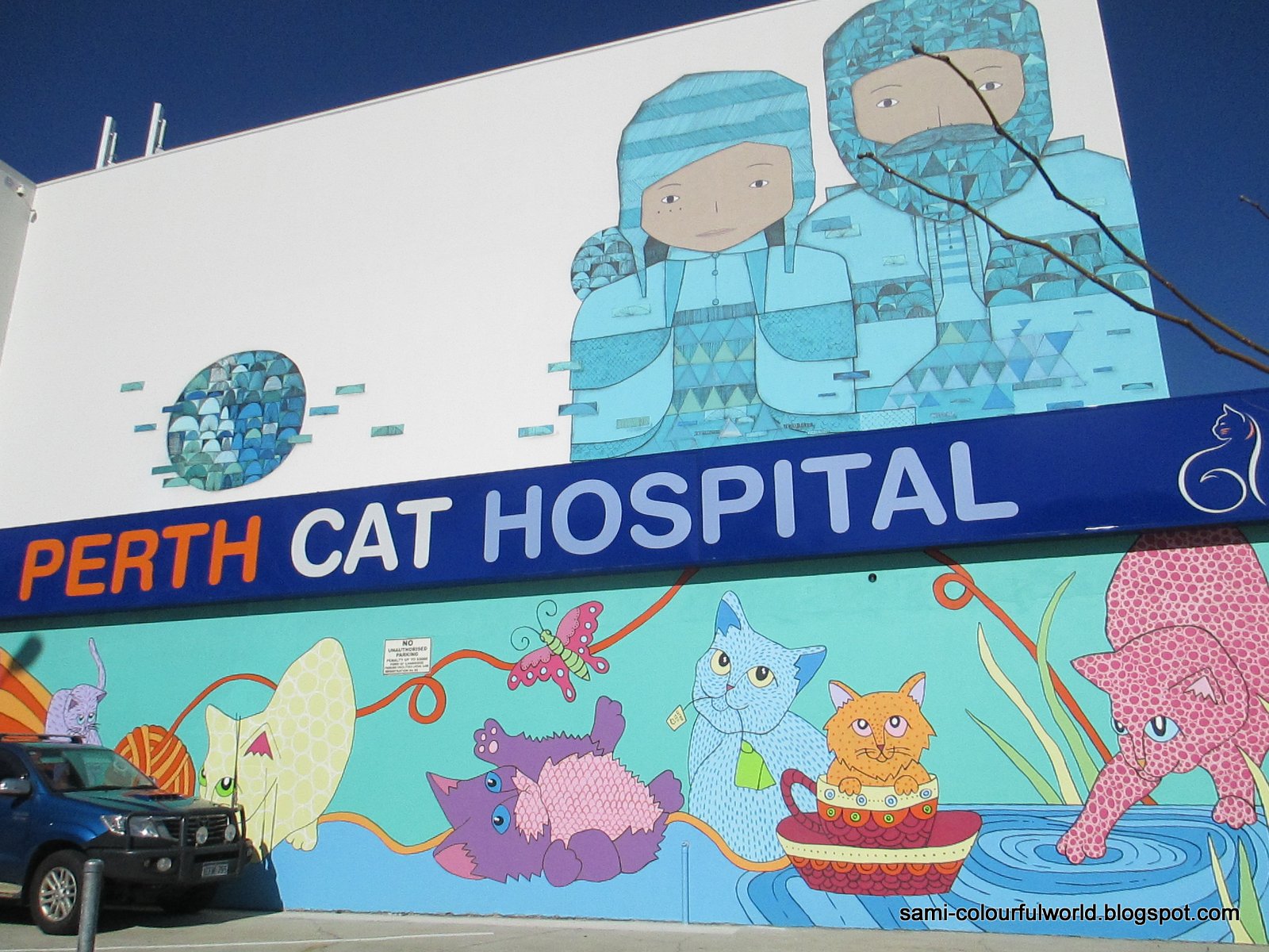 COLOURFULWORLD: Monday Mural - Dogs and Cats