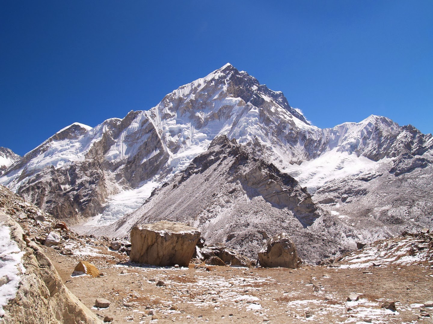 Travel around the world: Himalayan Mountains