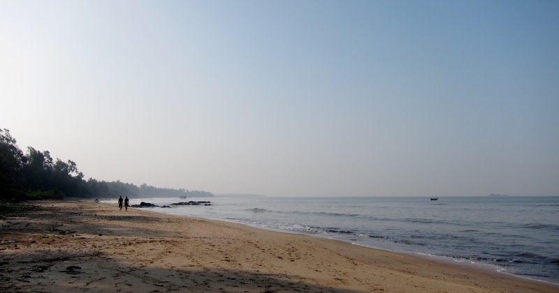 India: Kihim Beach - Paradise on the Konkan Coast