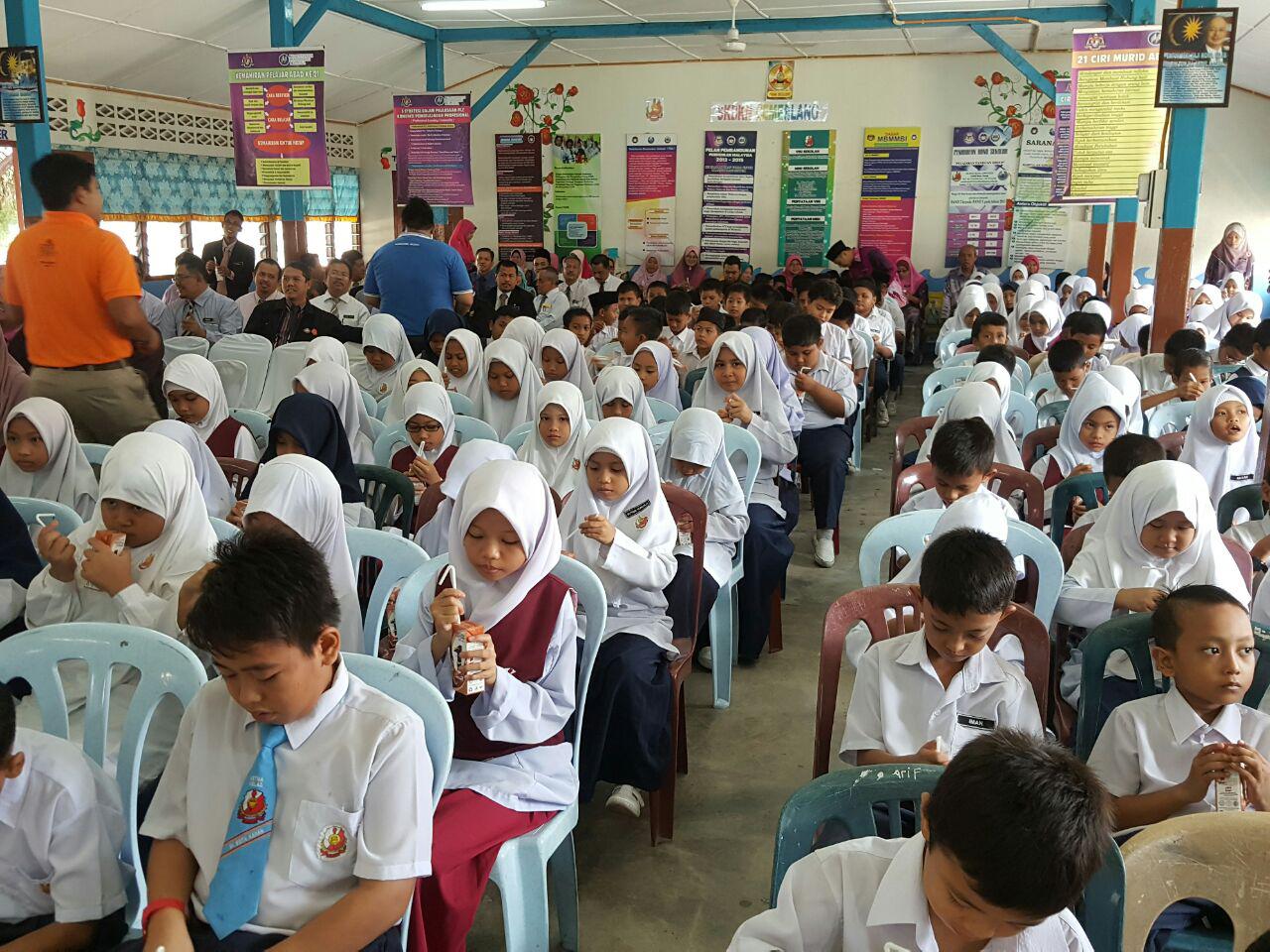 .: Selayang Pandang Program Pendidikan Moh Minum Susu 1 Malaysia ...