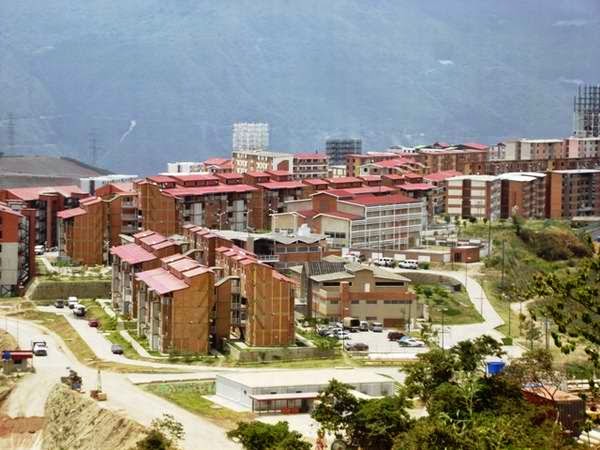 Mision Vivienda en Caracas: Mi Opinion Personal sobre la Mision ...