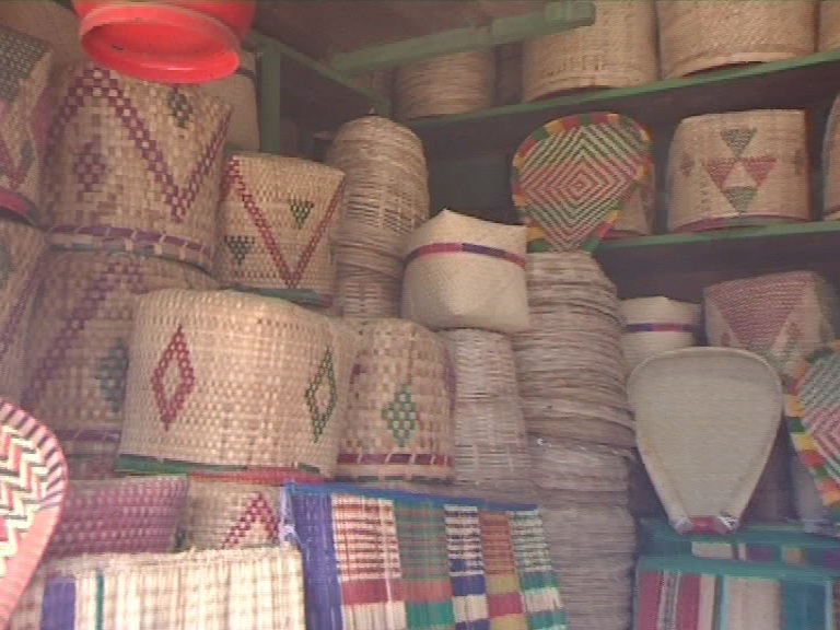 Josephine: Lighting Karthigai Dheepam with Palm-Leaf Kozhukattai
