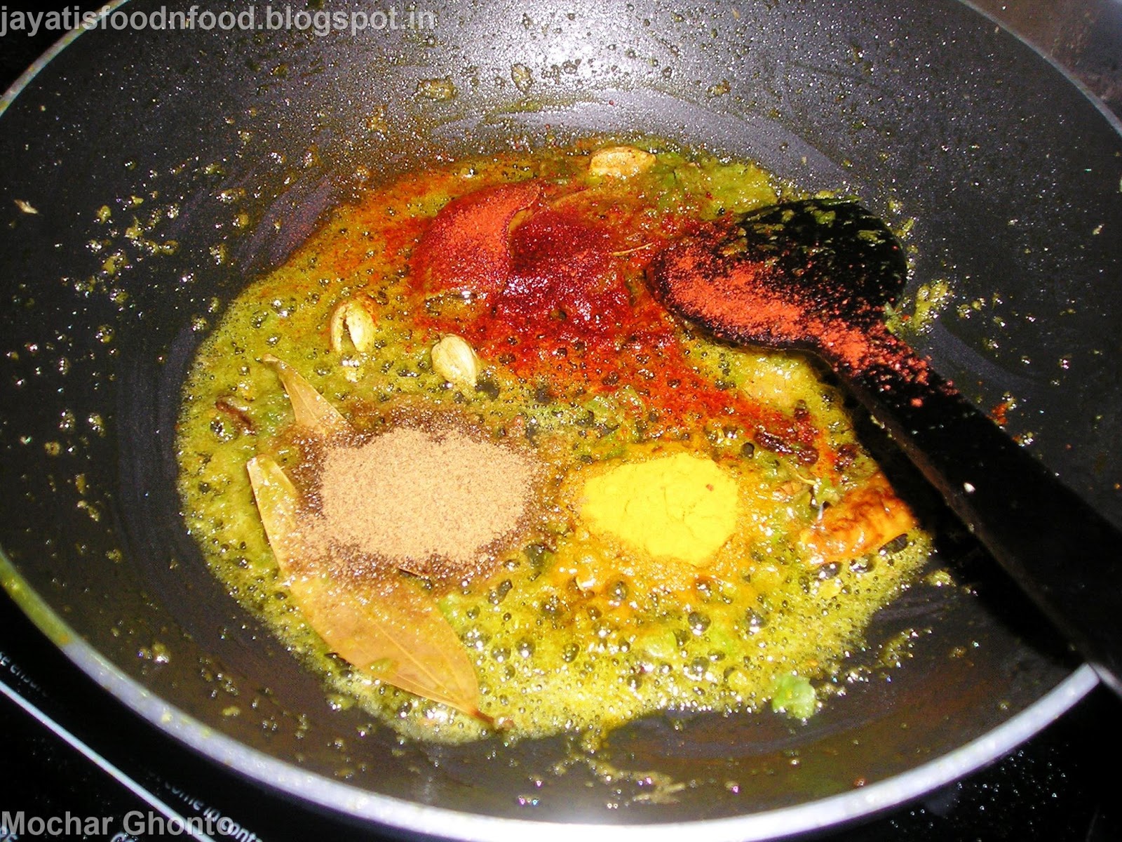 Jayati's Food Journey - Enjoy!!!: Bangalir Mochar Ghonto