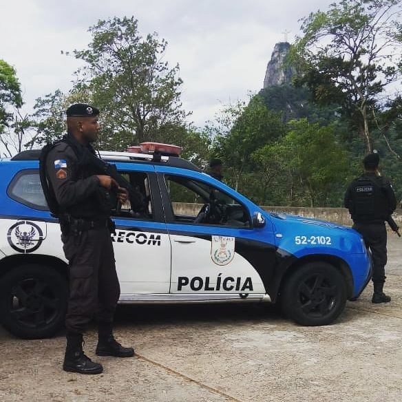 Equipe GTA RJ 2.0: Duster Recom PMERJ , Viatura Exclusiva!