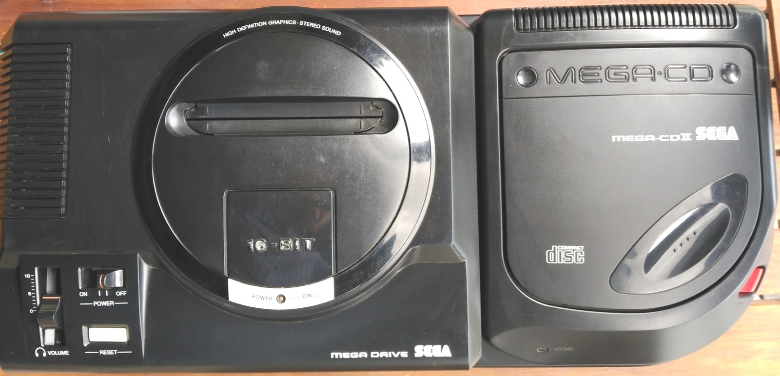 Retro Ordenadores Orty: Sega Mega Drive RGB (modelo 1600-09) (1990)