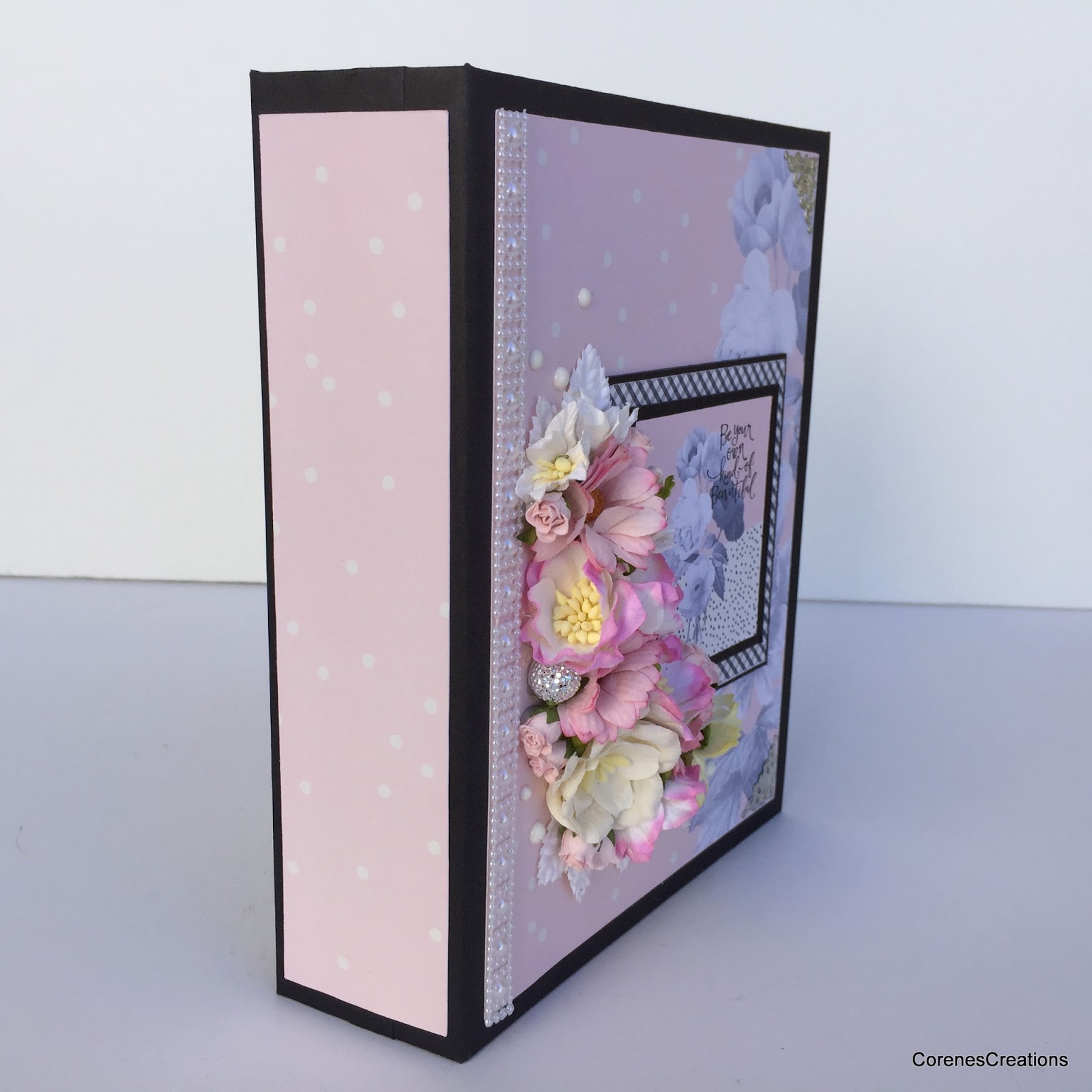 CorenesCreations: Mini album/Journal!