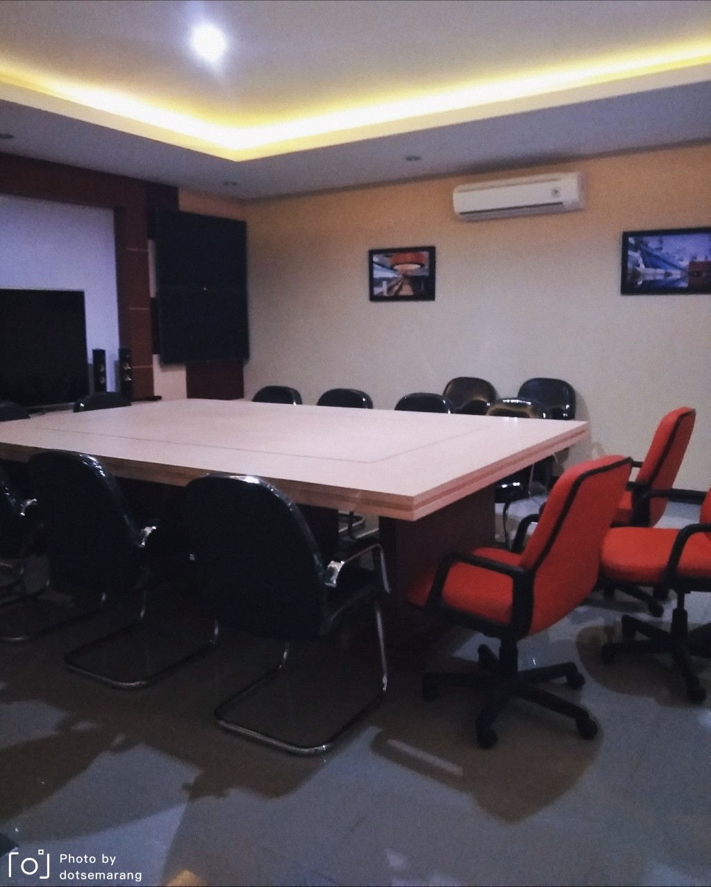 Melihat Situation Room, Ruang Monitor Canggih Kota Semarang