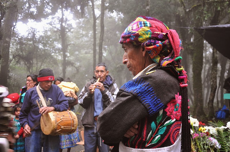 GuateBuena, GuateMaya: Ceremonia Toj (a ceremony for the nahual Toj)