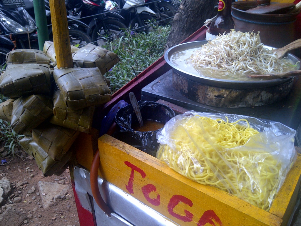 Uting Unying: Toge Rebus Alias Toge Goreng