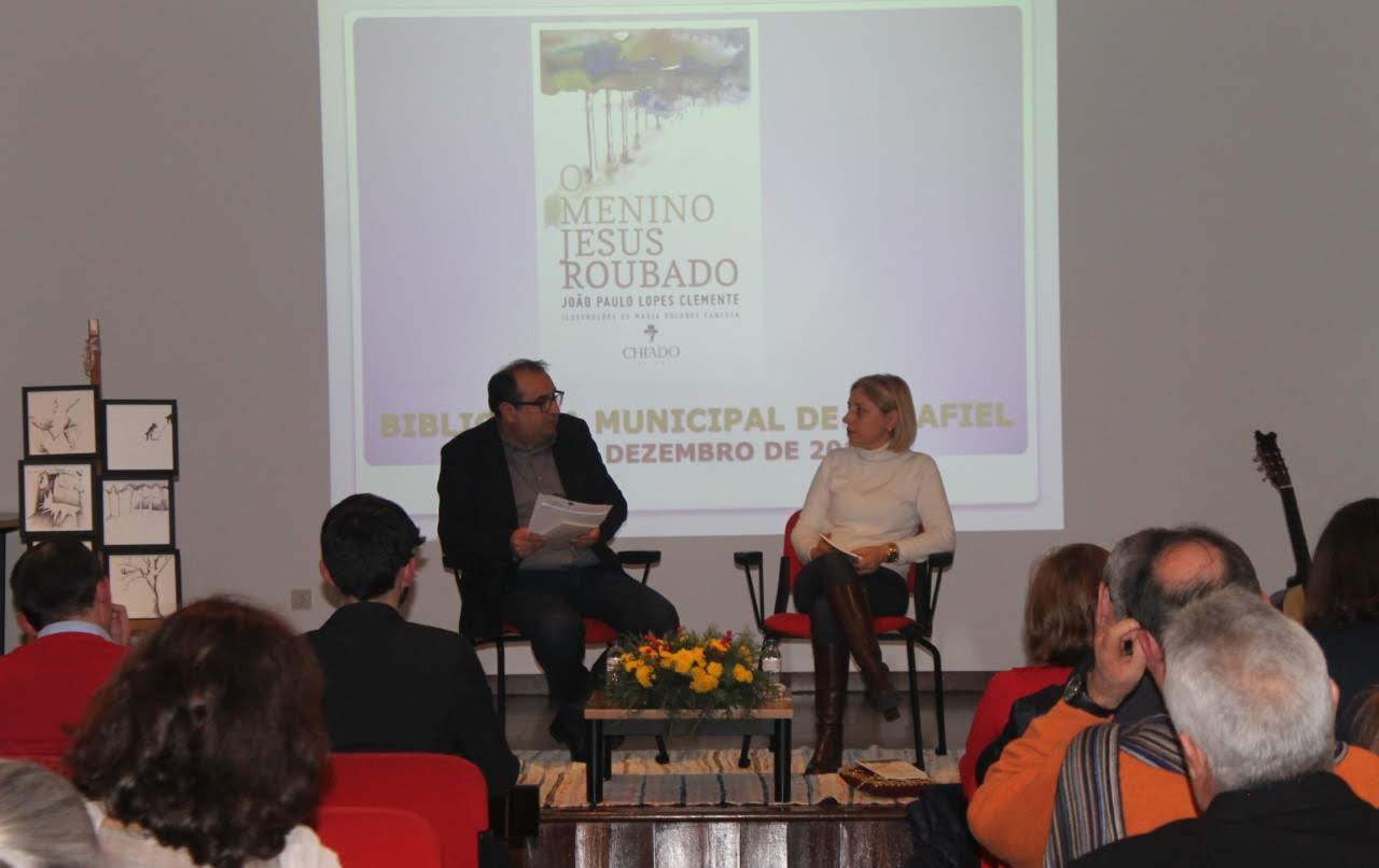 João Paulo Lopes Clemente apresentou livro “ O Menino Jesus roubado” na ...