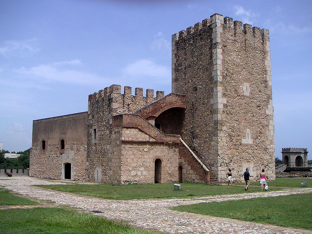 The beautiful building: 10 Notable Historical Forts From Around the World
