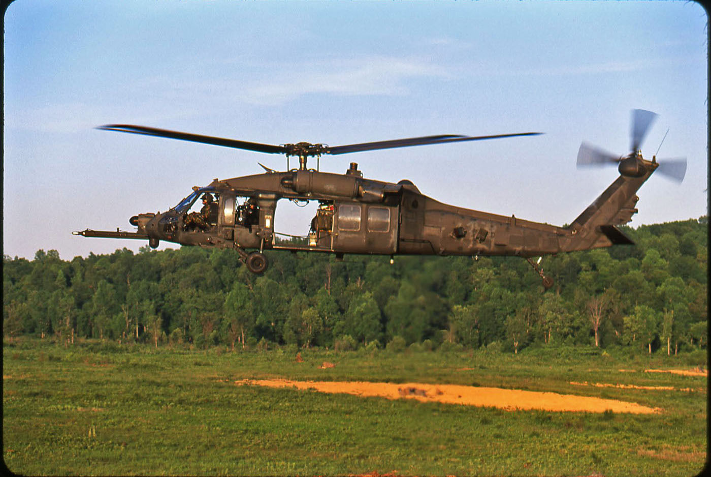 1/72 Hasegawa HH-60D Night Hawk - Helicopter Modeling - ARC Discussion ...