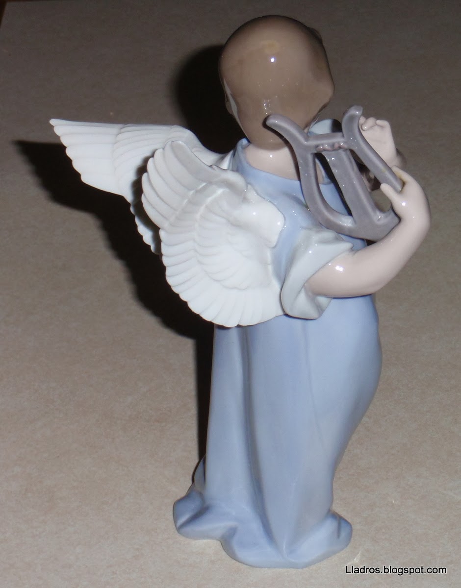 lladros: Lladro Angel Figurine With Lute / Lyre #5493 With Original Box