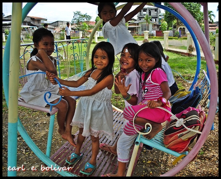 Bukidnon Photo Journal: Hanging Out at the Children's Park in Kadingilan