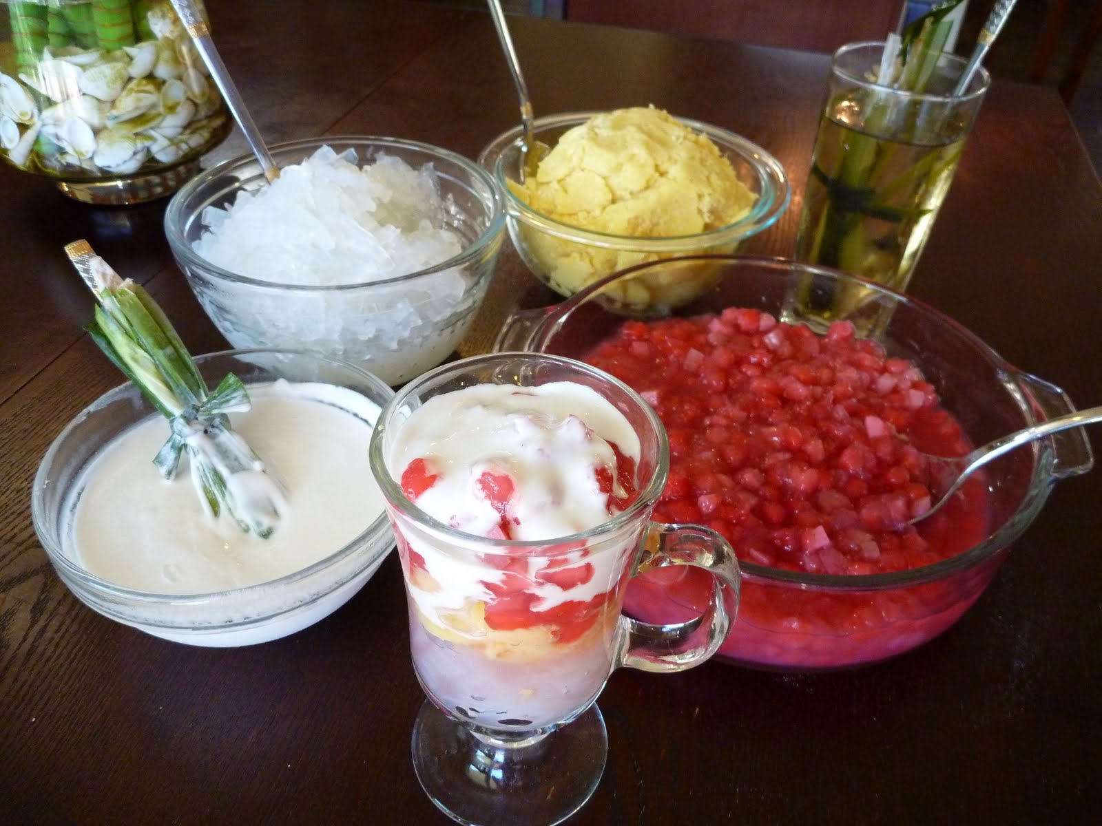 The Spices Of Life . . .: Chè Sương Sa Hạt Lựu (Agar-Agar with ...