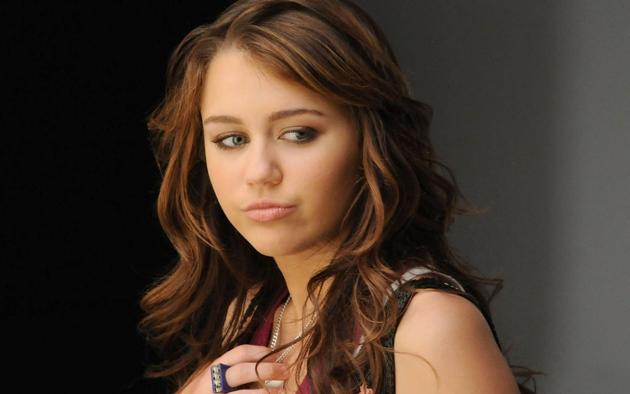 Beauty Models Images Miley Cyrus 3472