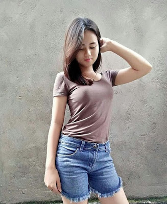 KUMPULAN FOTO MODEL INDONESIA: CEWEK CUTE MULUS PUTIH, DI JAMIN PASTI SUKA