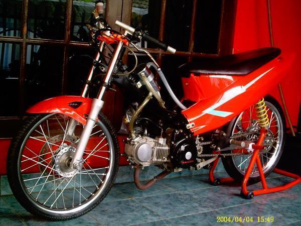 otomotif bike: Modifikasi Suzuki Smash 110