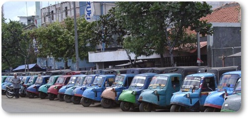 Warna Info Blog: Sejarah Bemo di Indonesia