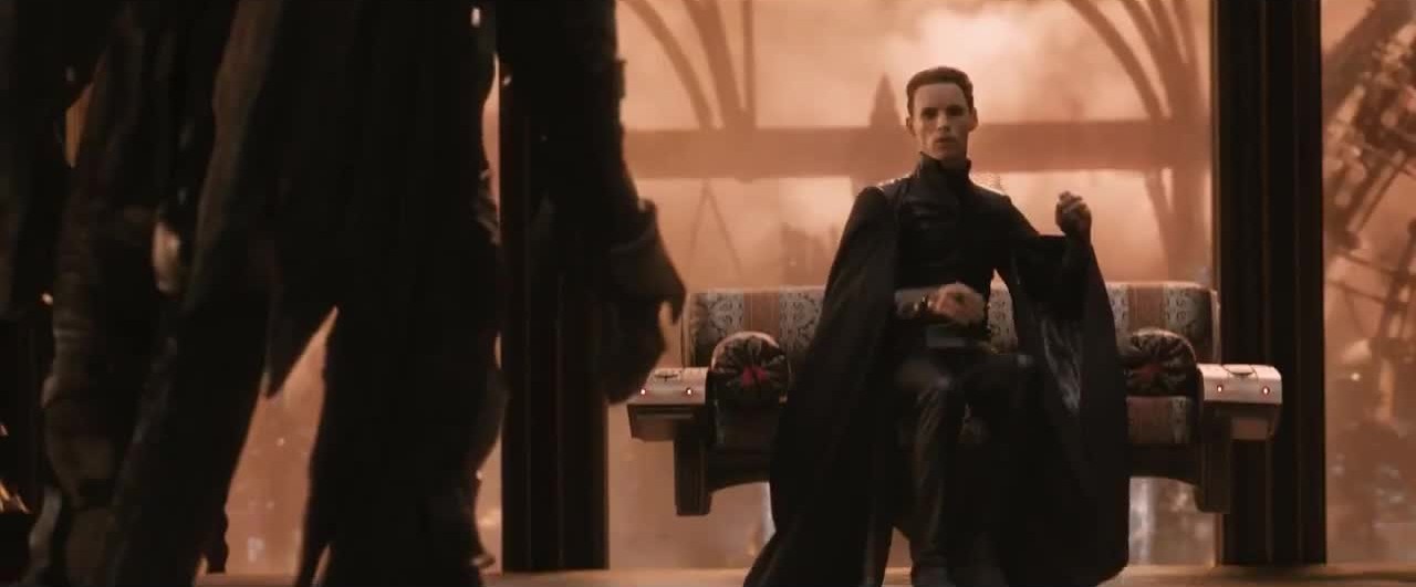 Addicted to Eddie: New trailer for Jupiter Ascending - video, gifs ...