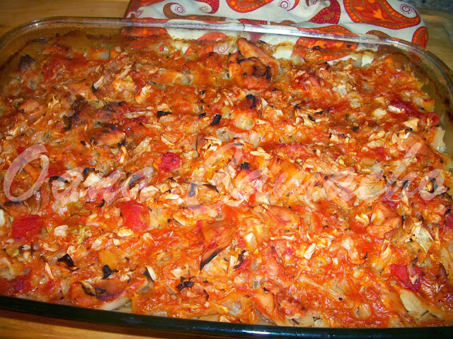 Cooking with love ! : Varza cu pui ( Cabbage and chicken casserole )