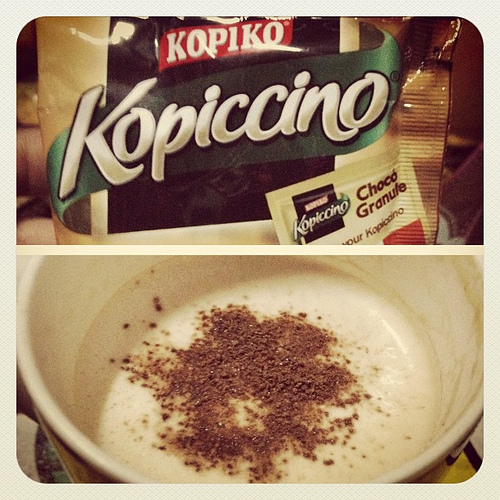 Simply Jhaycee: Sinong di masasarapan sa bagong Kopiko Kopiccino?