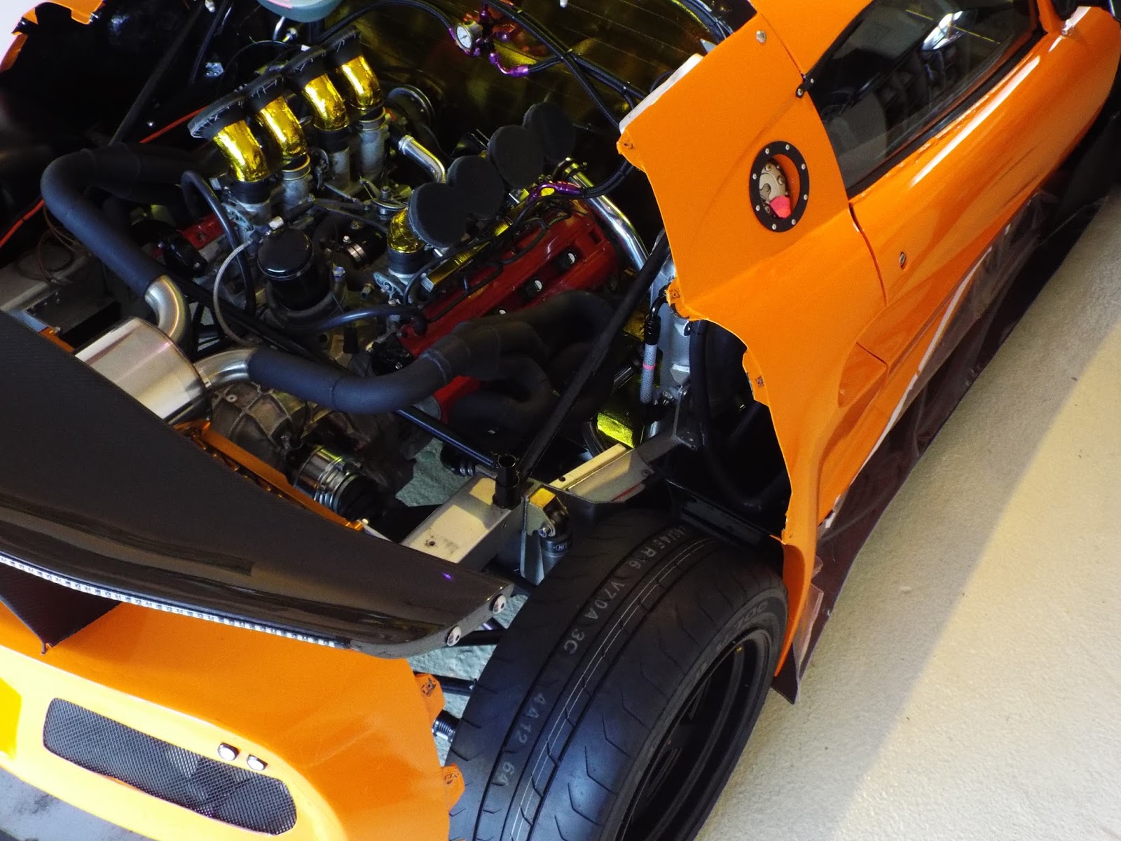 Lotus Exige S1 - 800kg - 400bhp Ferrari V8 engine! | Lancer Register Forum