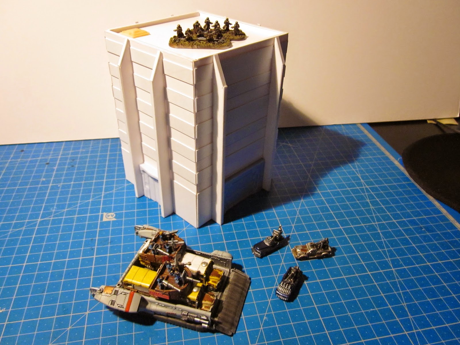 Posthuman Gamer: Scratchbuilding structures for Dropzone commander