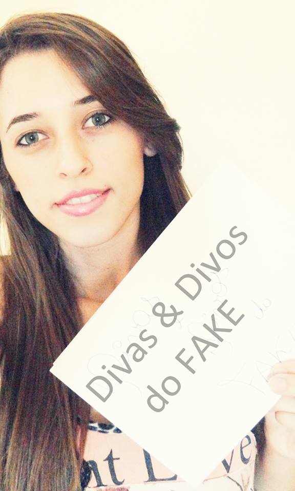 Divas & divos do fake .: Plaquinhas ♥