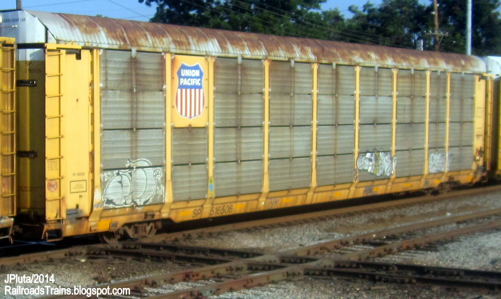 RAILROAD Freight Train Locomotive Engine EMD GE Boxcar BNSF,CSX,FEC ...