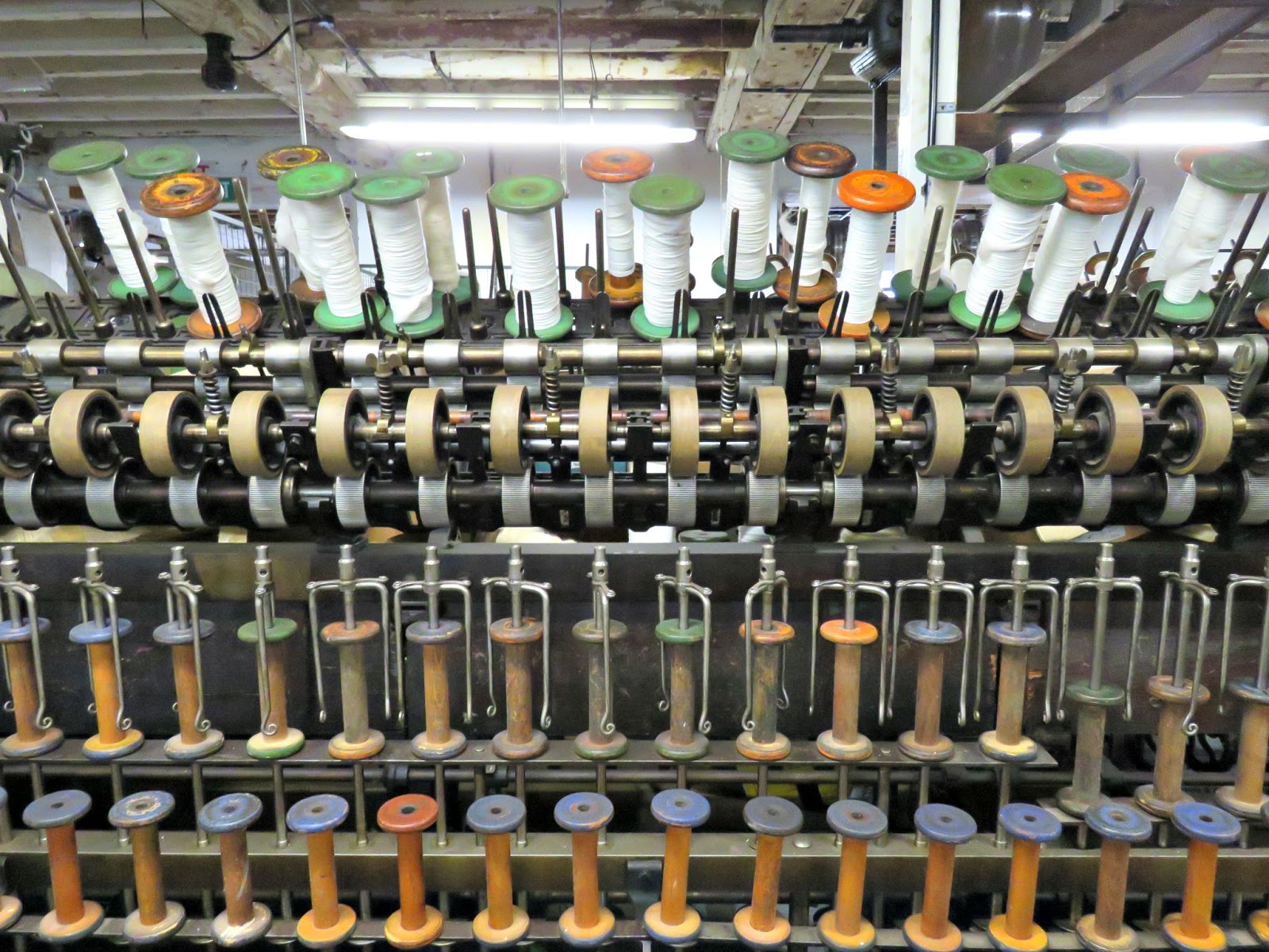 just saying ...: Coldharbour Mill: a little piece of knitting history ...