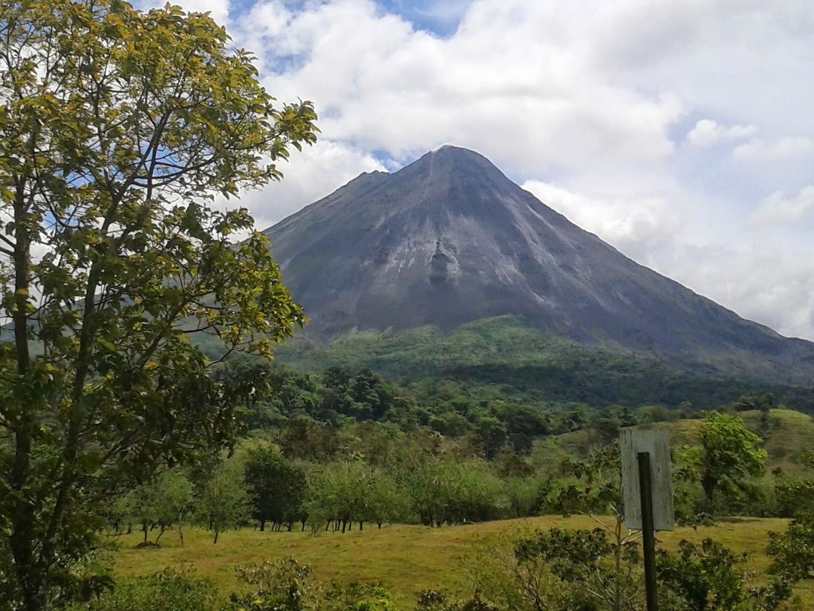 Los viajes de Rafaella: Volcán Tenorio-La Fortuna (Volcán Arenal)