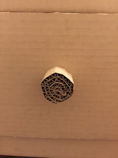 DIY: Cardboard bedside table/night stand DIY