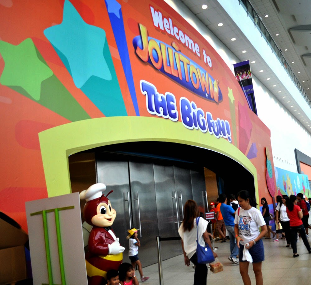 JOLLITOWN THE BIG FUN EVENT - Rochelle Rivera