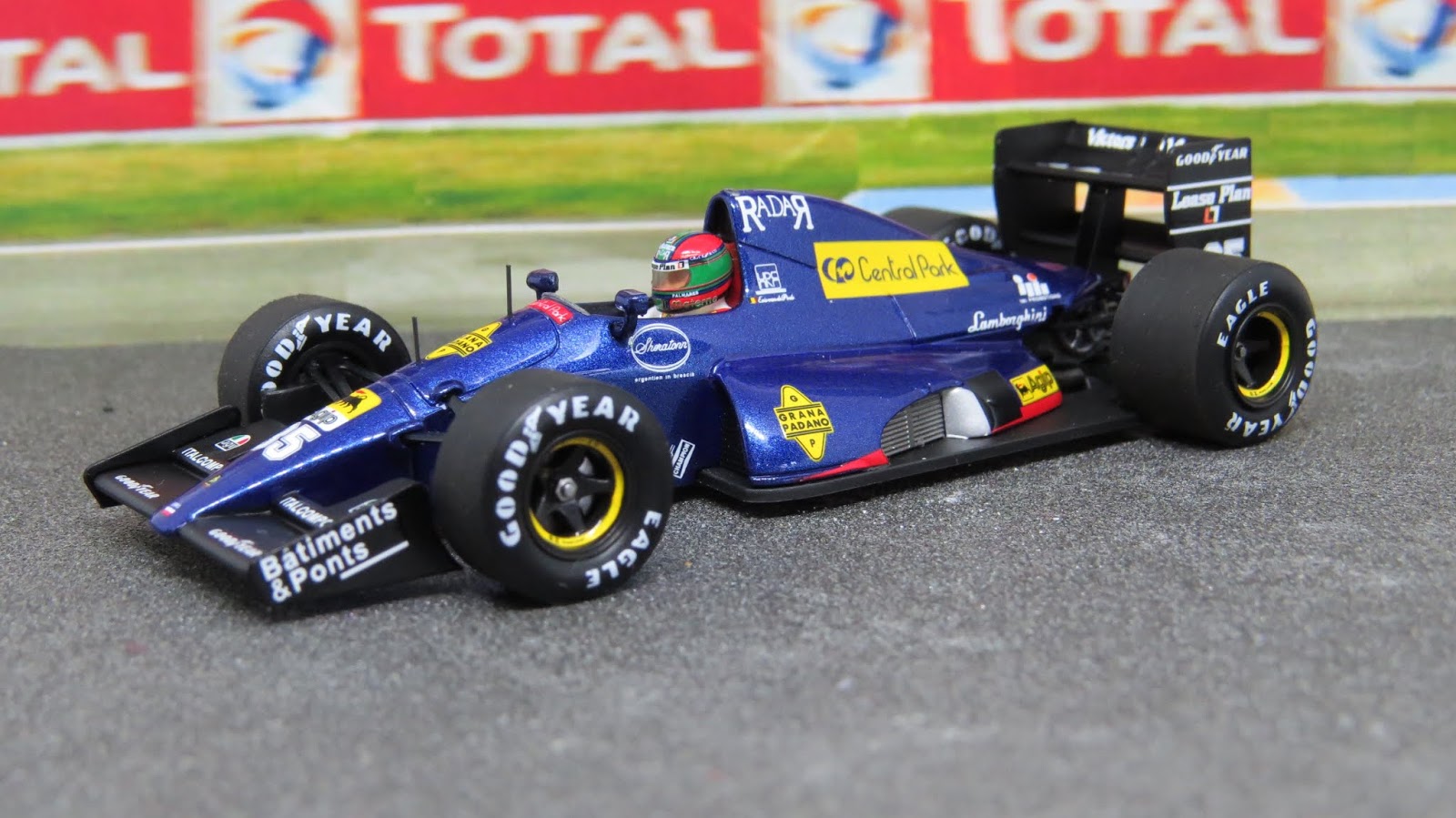Historia de F1 a 1/43: 1991 Team Modena Lamborghini 291