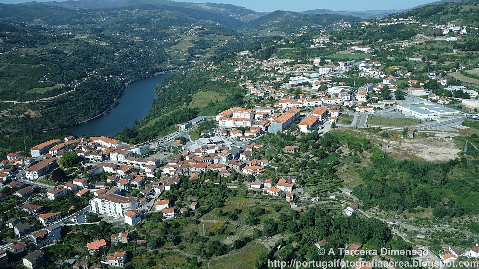 A Terceira Dimensão: Resende