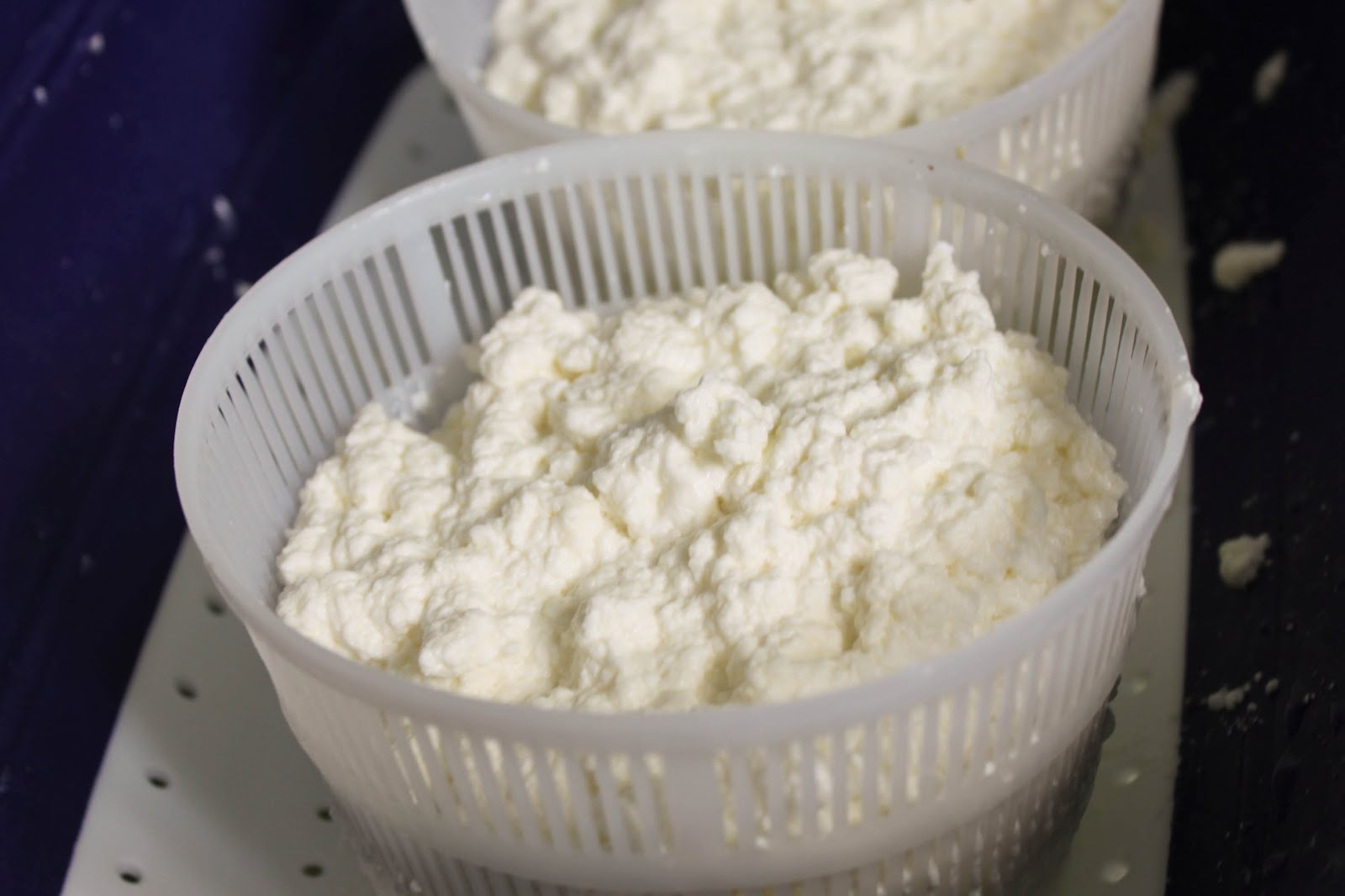 Emily's Culinary Adventures: Everyday Yumminess: Perfect Ricotta Revisited