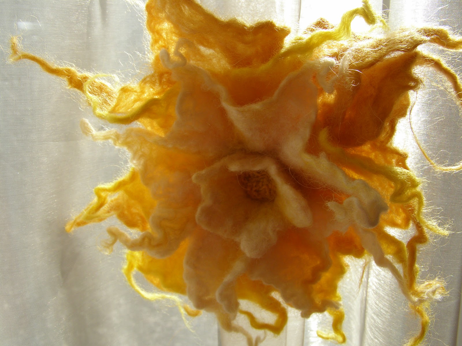 LAnAArt: DAY SUN and NIGHT STAR - stunning felted flowers *** ЯРКО ...