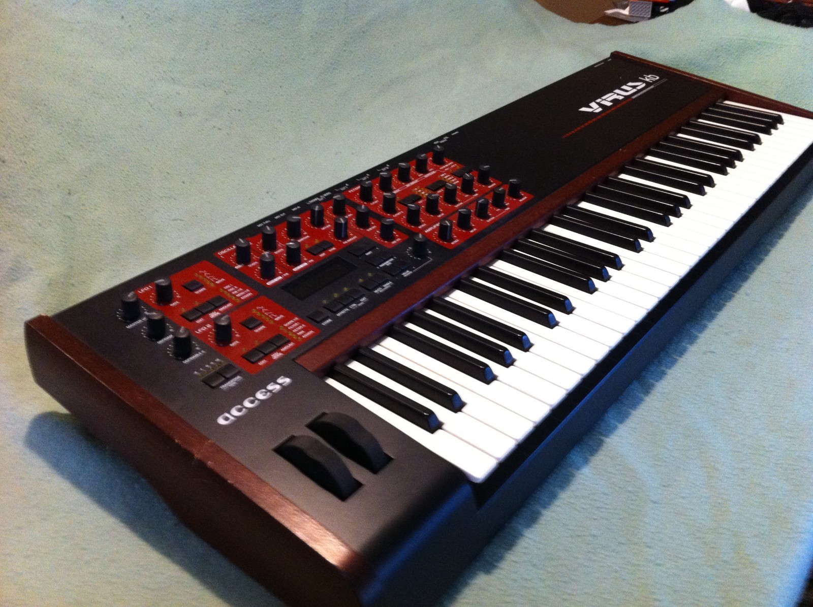 MATRIXSYNTH-B: Access Virus Kb Virtual Analog Synthesizer