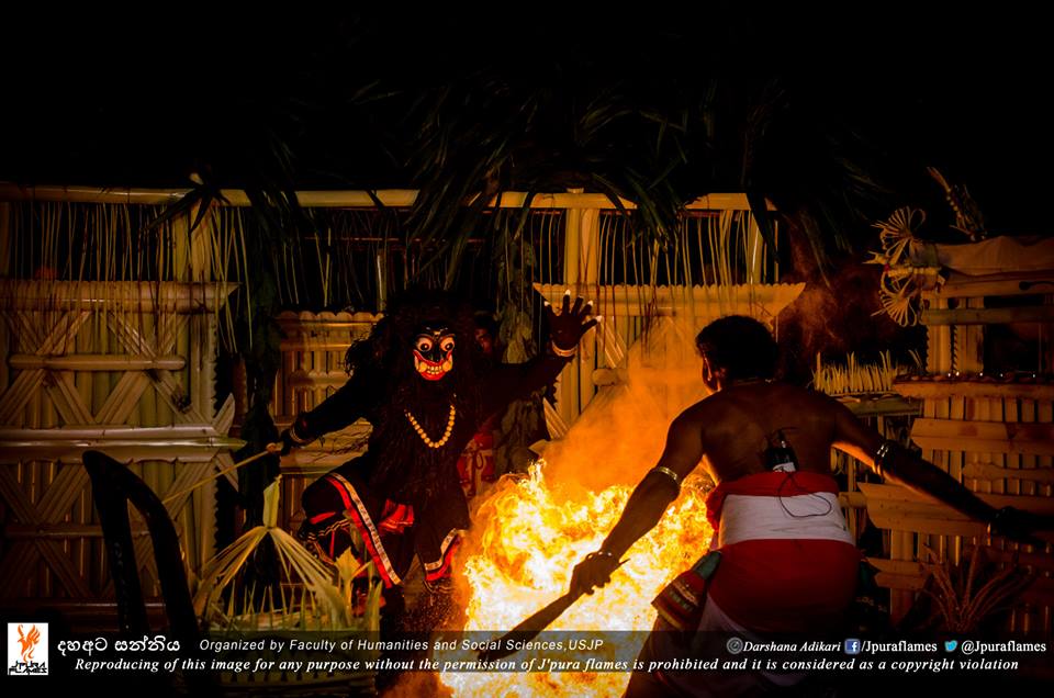 Thong's Masks Collection: Mặt nạ Sri Lanka - Những vọng âm từ linh hồn ...