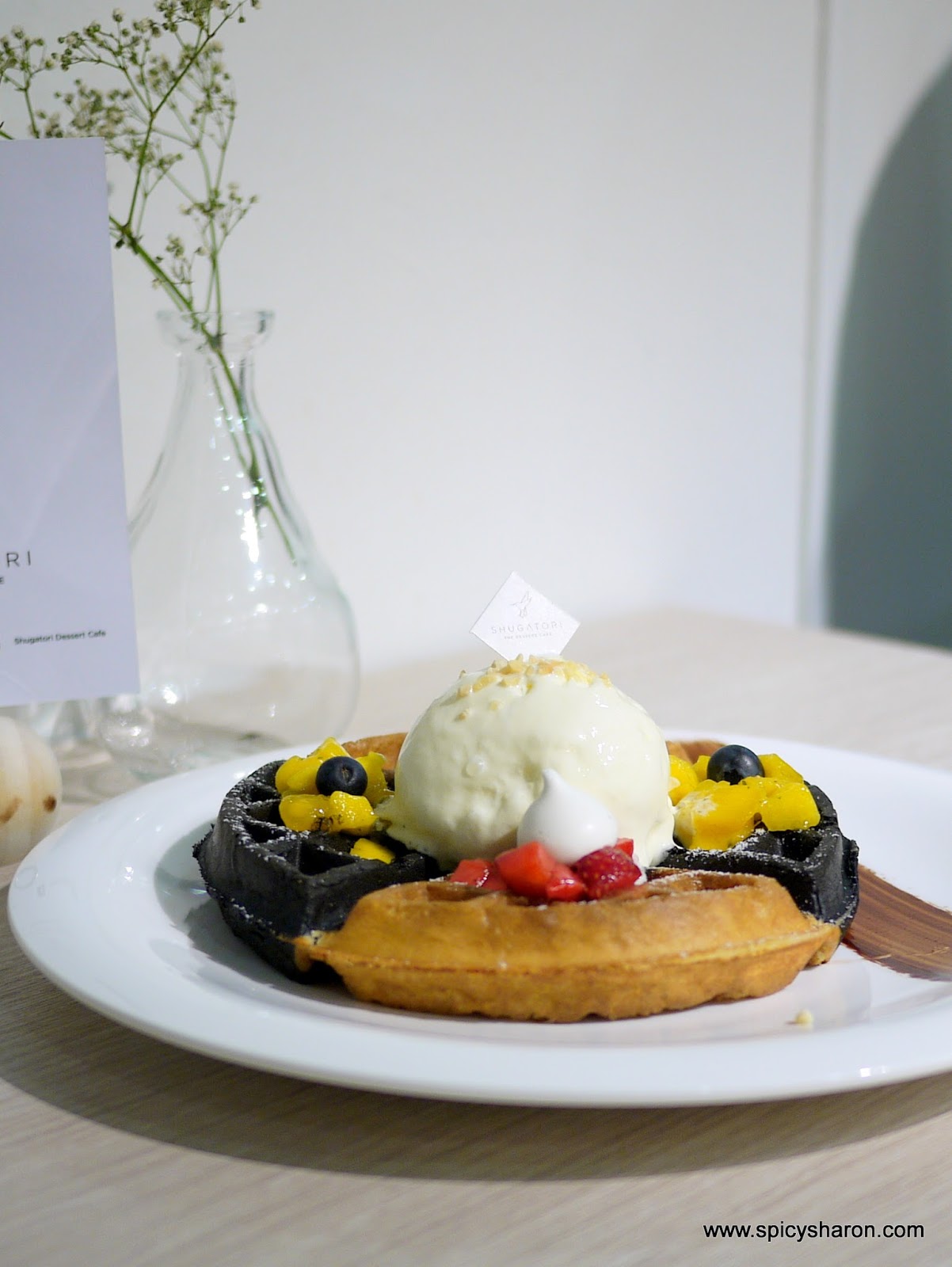 Common Man Coffee Roasters @ TTDI KL & Shugatori Dessert Cafe ...