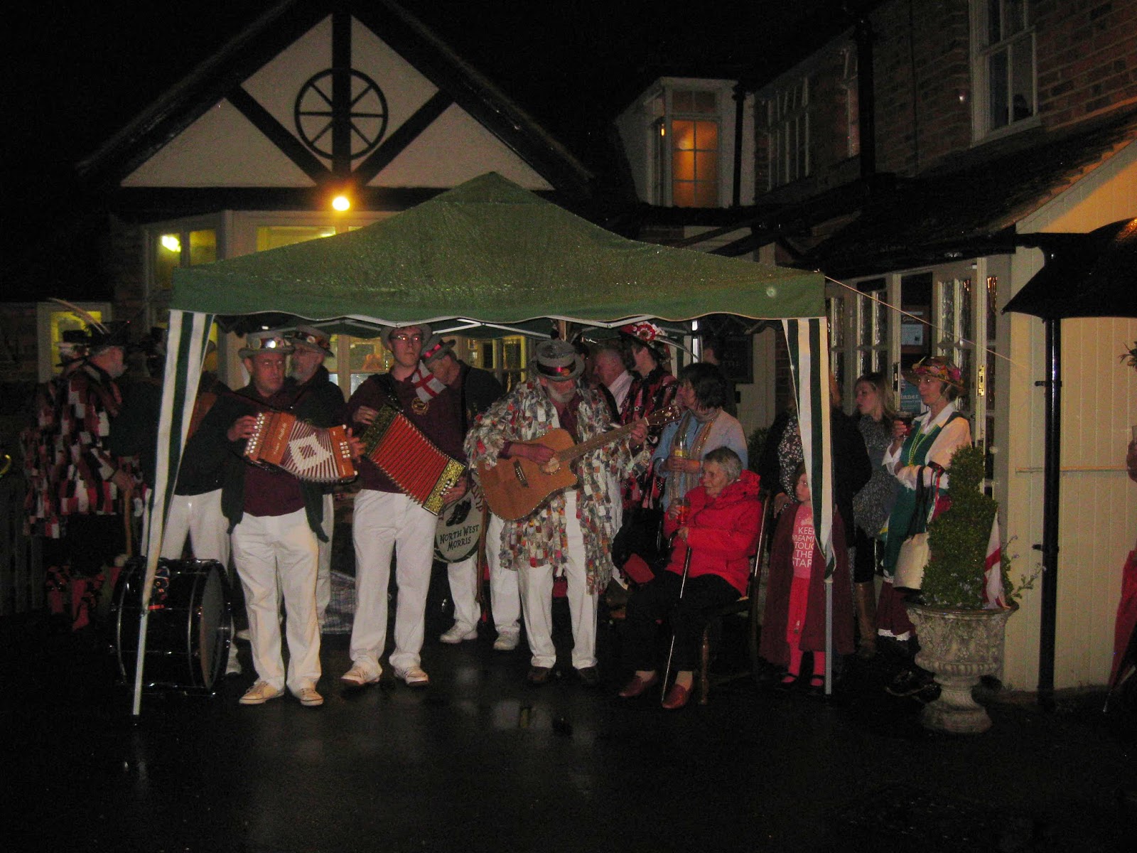 AROUND BRITAIN'S COAST ROADS FOR HELP FOR HEROES ( For Road Trip go to ...