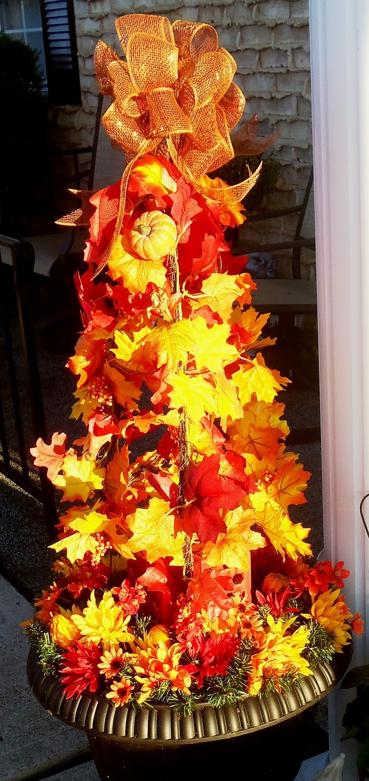 DEBBIE-DABBLE BLOG: My Autumn Topiary!