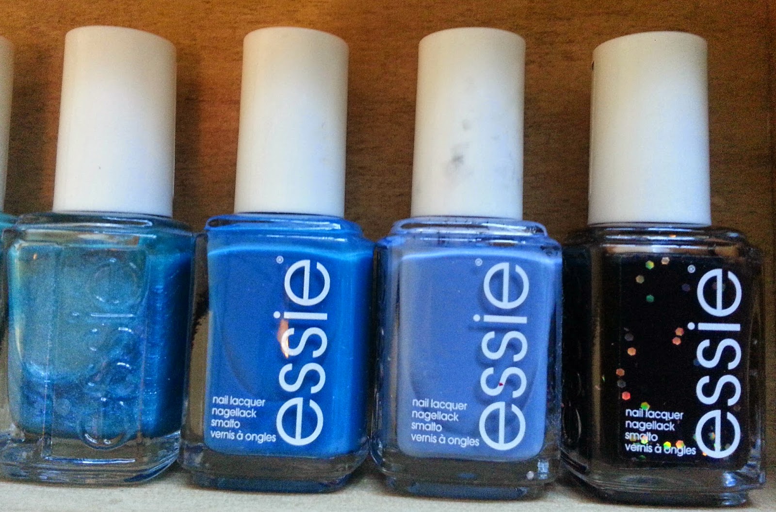 Nail Art Norway: Nail Art Norway: My humble nail polish collection