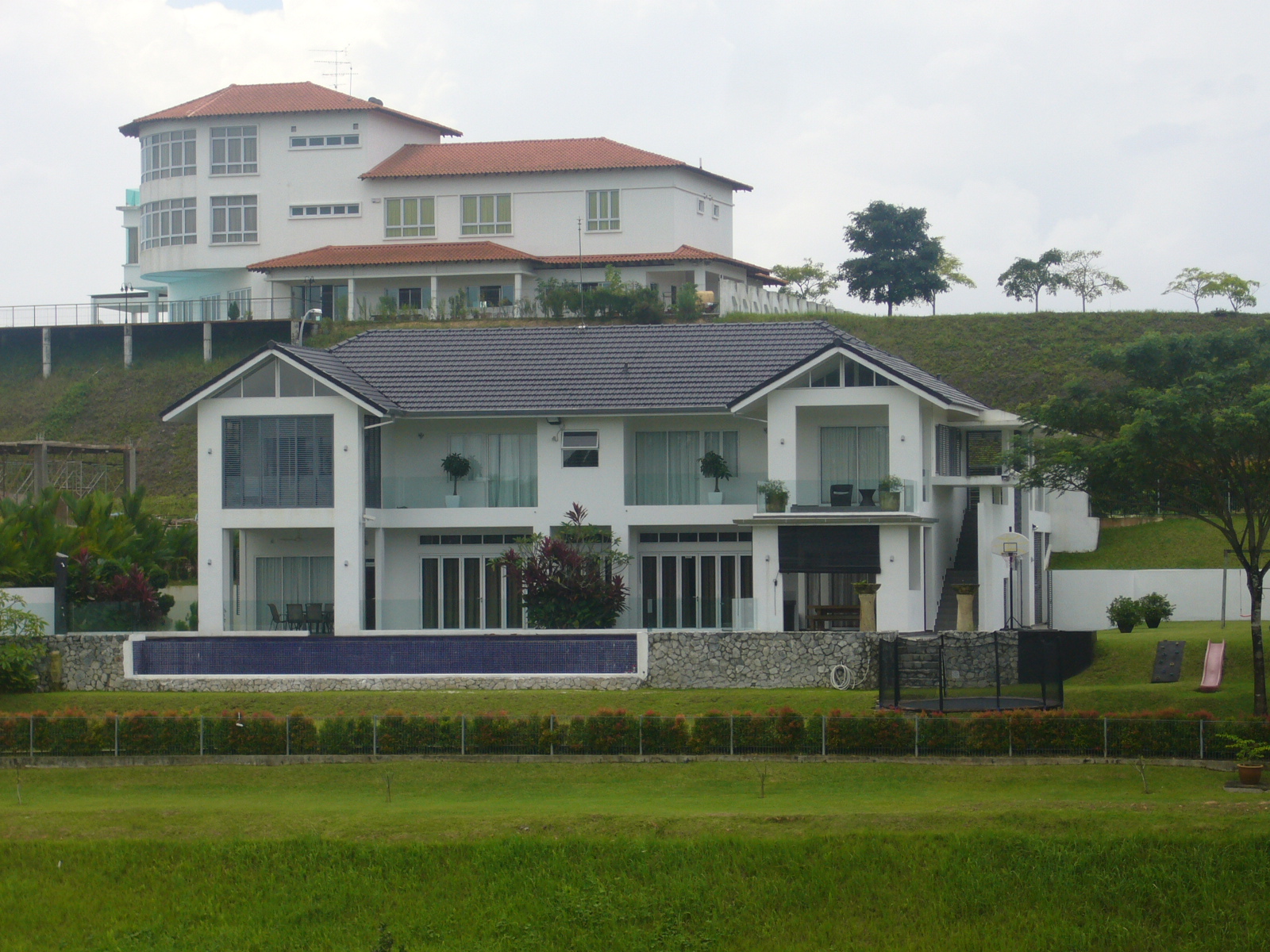 Ledang Heights Bungalow