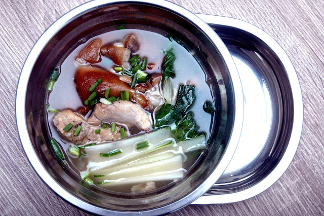 DUDE FOR FOOD: Have Some Pork Love by the Kilo or Rice Bowl at The ...