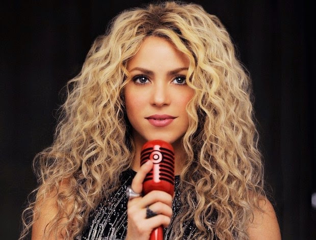 Girly Things : Shakira singer-??????