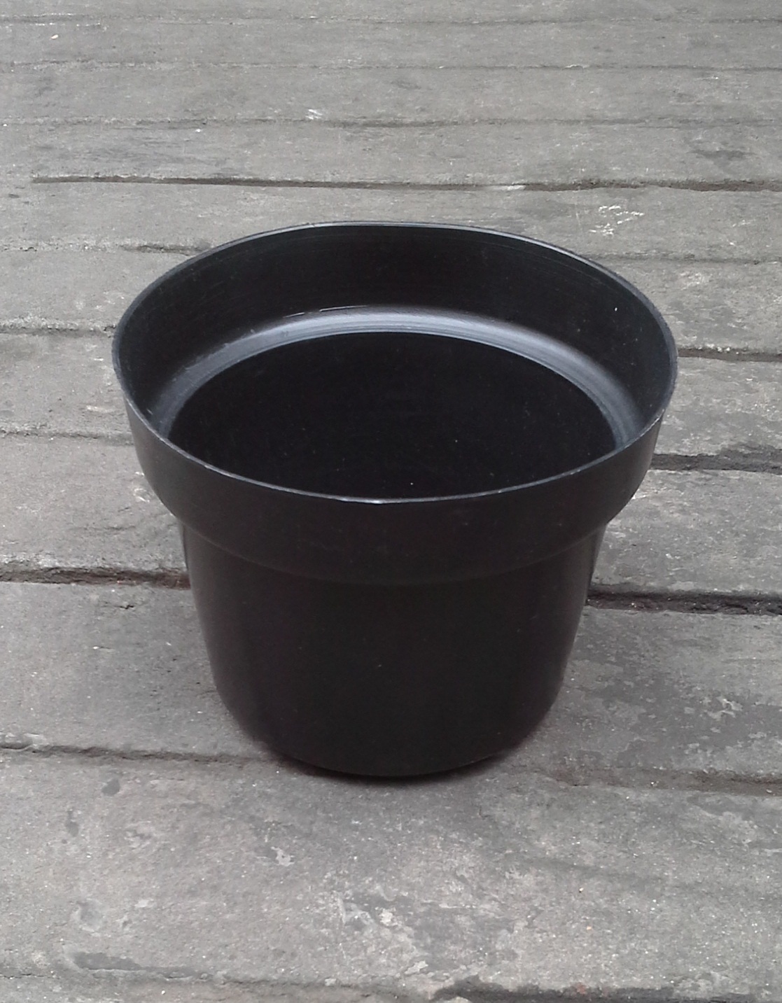 Selatan Jaya distributor barang plastik furnitur Surabaya Indonesia ...