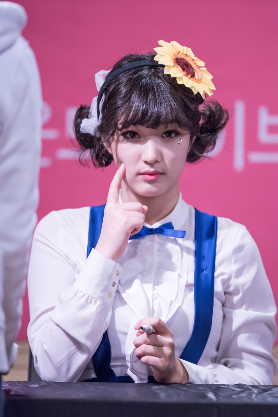 Squish Face Laboum Squishy Cheeks
